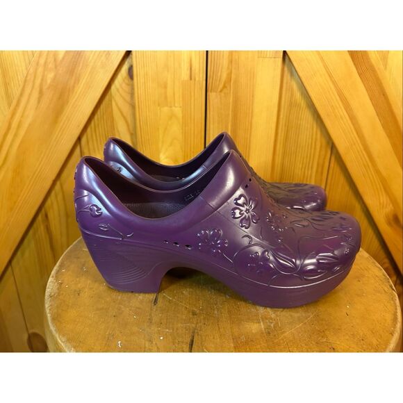 Dansko | Shoes | Dansko Pippa Purple Thermoplastic Molded Clogs Slipon ...